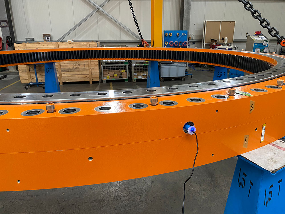 Use Case: Sensor Integrated Rolling Elements – Wireless Sensing